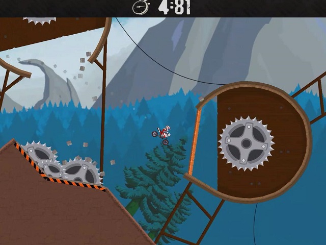 EXTREME MOTO RUN online hra | Hry POMU